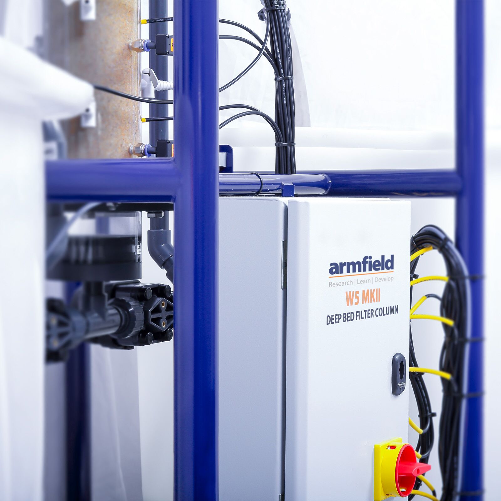 W5 MKII Deep Bed Filter Column - Armfield